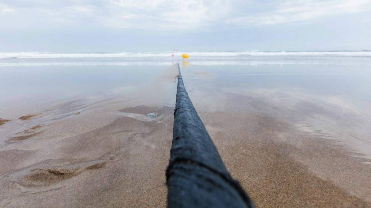 L’installation de Marea, le câble Internet sous-marin le plus puissant ...