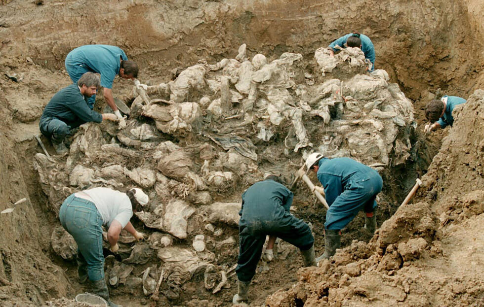 "Douleur dans l'âme": la Bosnie commémore le génocide de Srebrenica, 30 ...