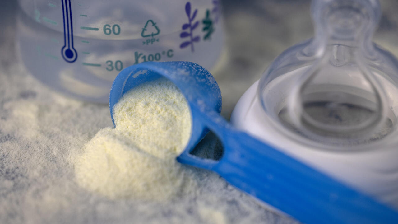 France tightens infant formula rules after toxin scare