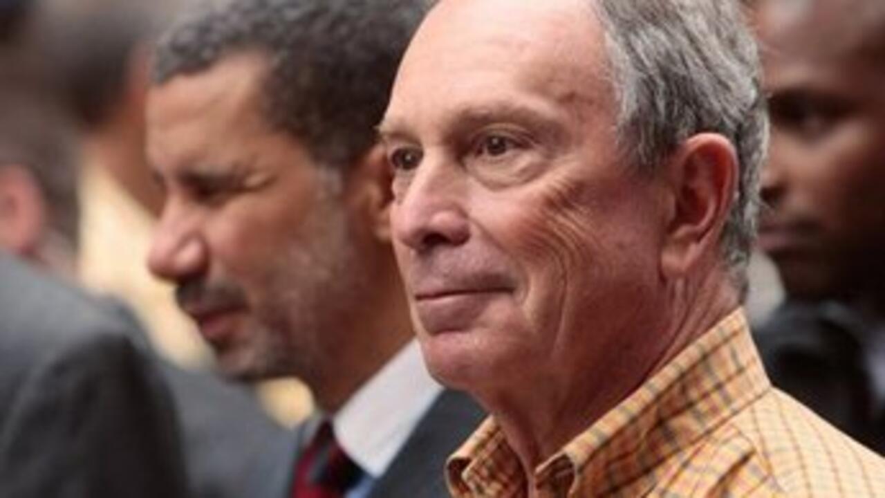 New York's Republican Mayor Bloomberg endorses Obama