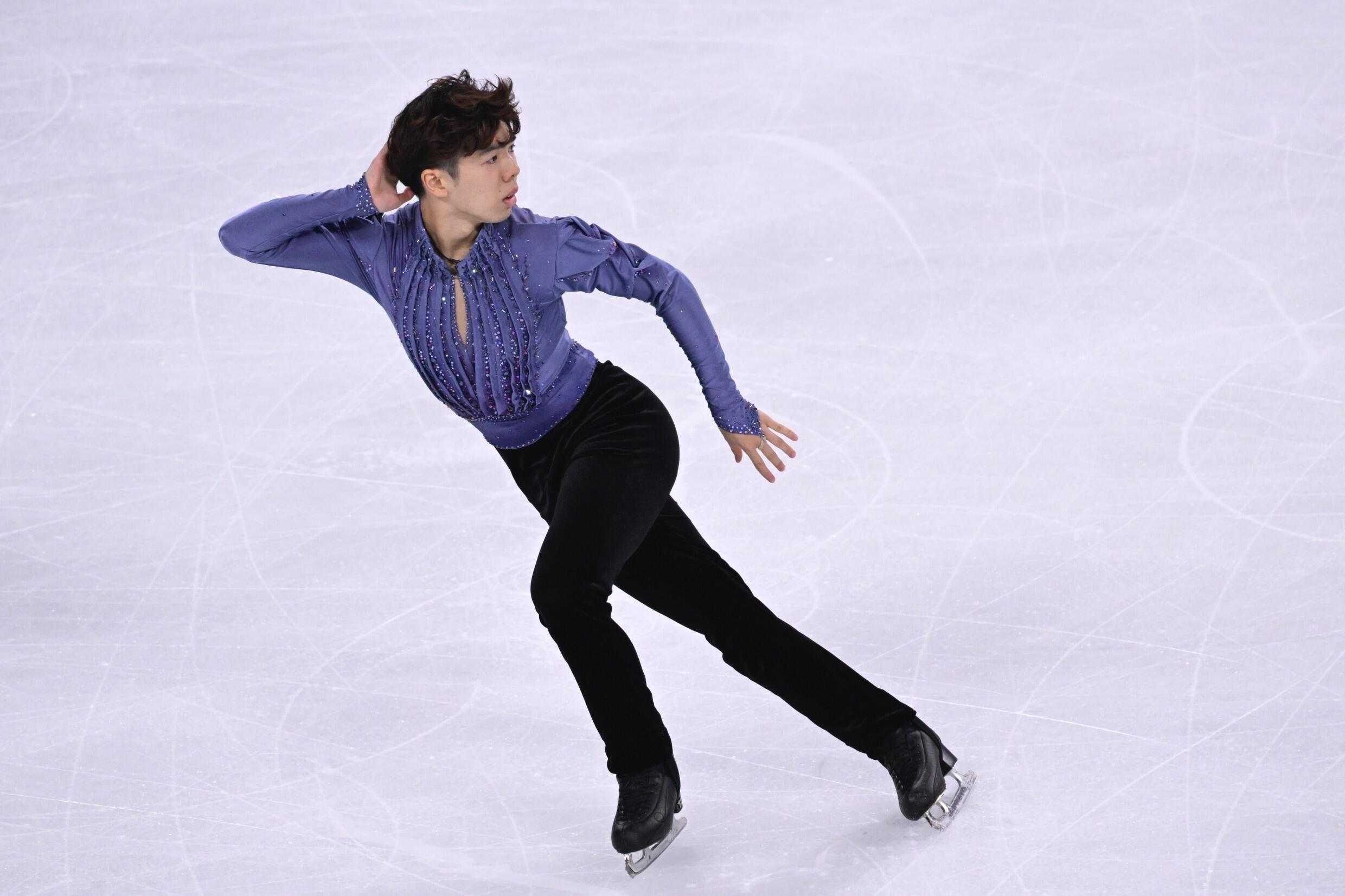 Japanese figure skaters lead the way at Cup of China