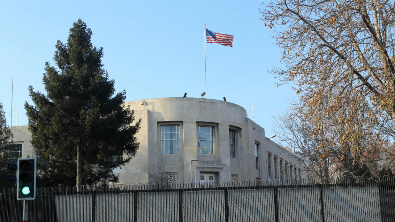 US, Turkey suspend visa services amid diplomatic spat