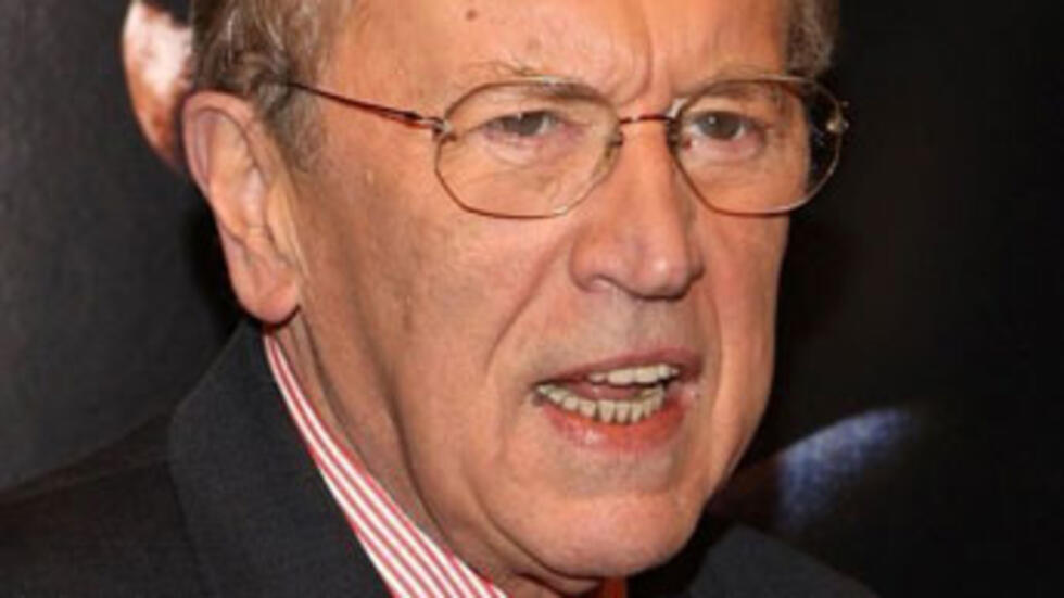 Veteran broadcaster Sir David Frost dies at 74