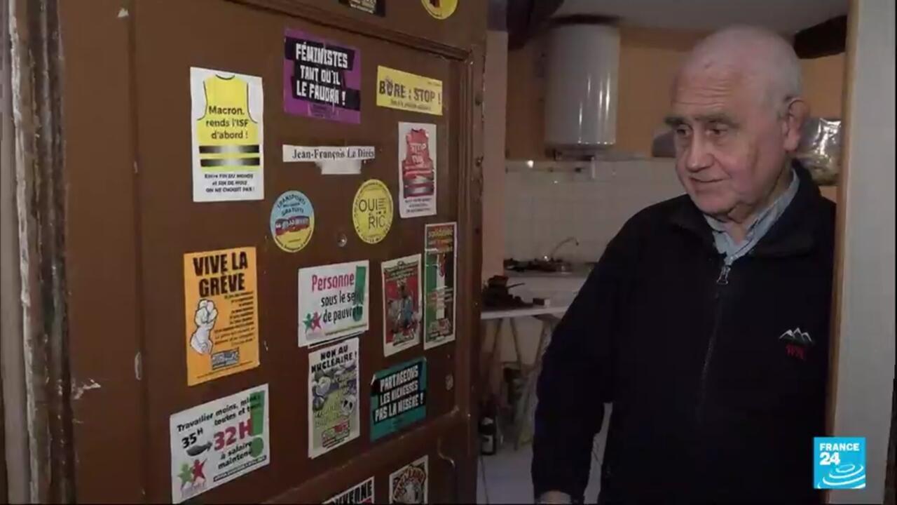 France pension reform: Strike funds have taken in record amounts ...