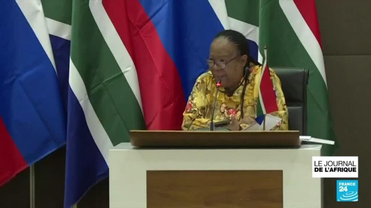 Guerre en Ukraine : l'Afrique du Sud se dit "amie" de la Russie - France 24