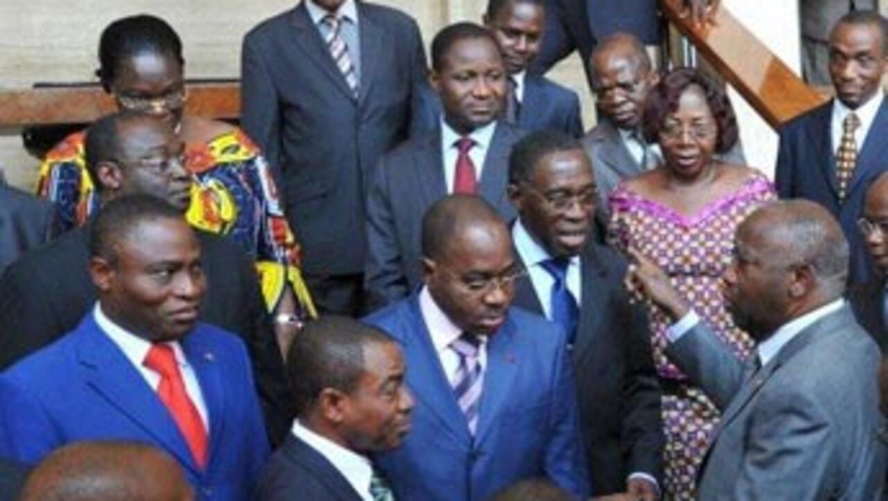 Opposition members complete unity government - France 24