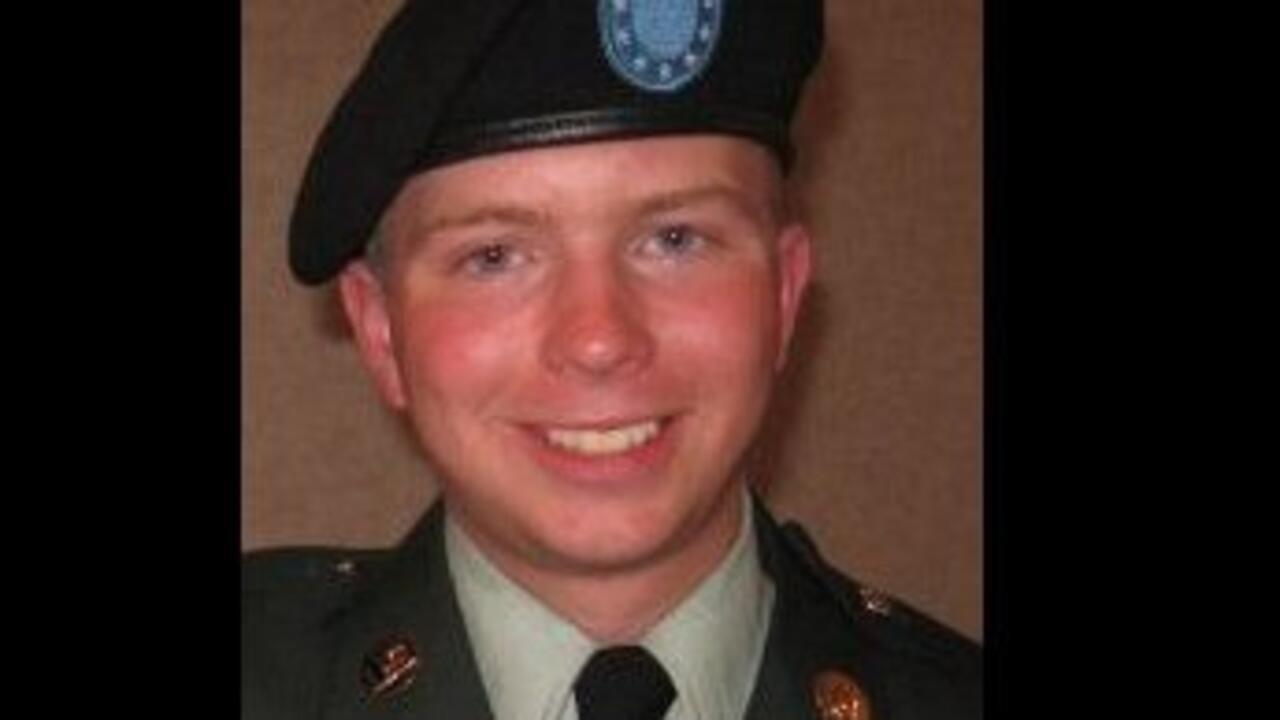 Suspected Wikileaks source Bradley Manning in court - France 24