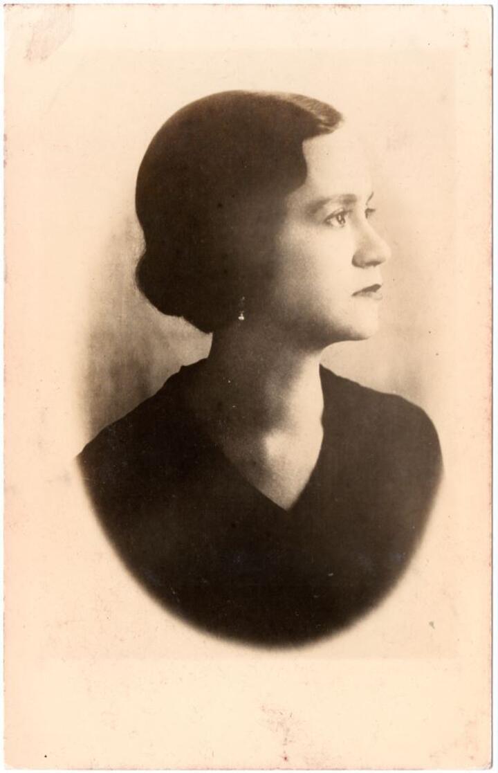 La lucha por el voto femenino en América Latina: Matilde Hidalgo y su legado de igualdad ...