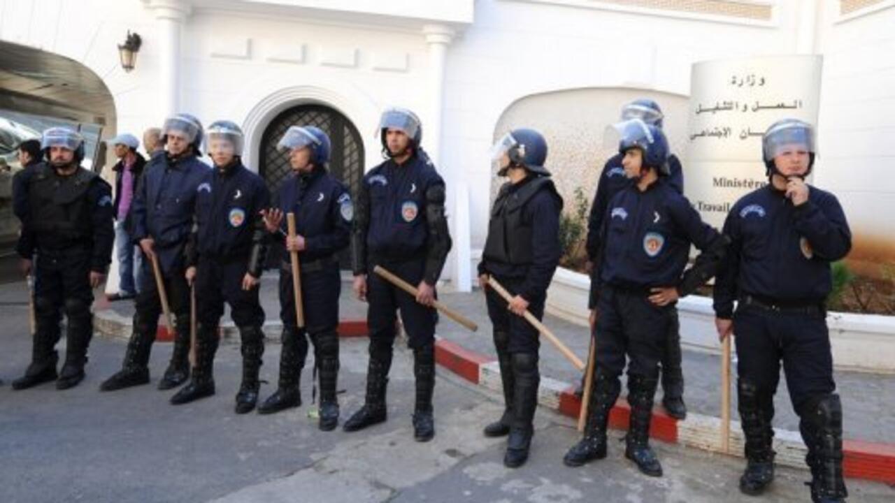 Algeria reinforces security ahead of banned rally