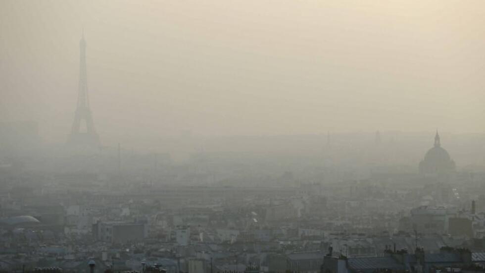 EU threatens France with court action over air pollution