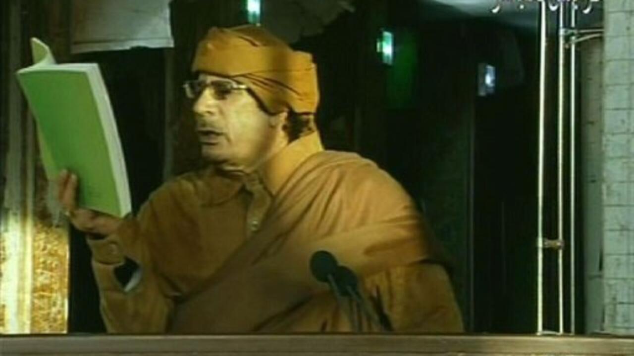 Gaddafi speech defiant despite mounting unrest