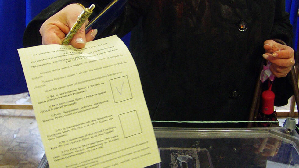 Crimea referendum divides friends and families