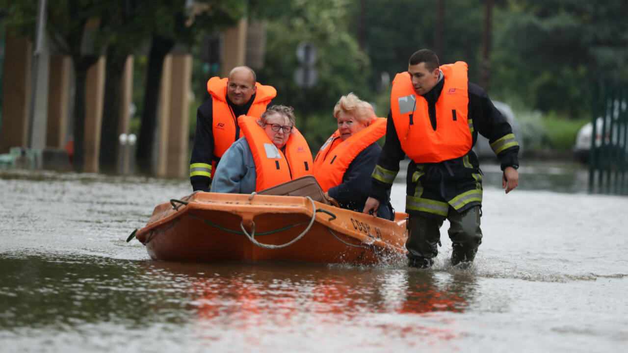 France's Hollande declares natural disaster as Seine bursts its banks