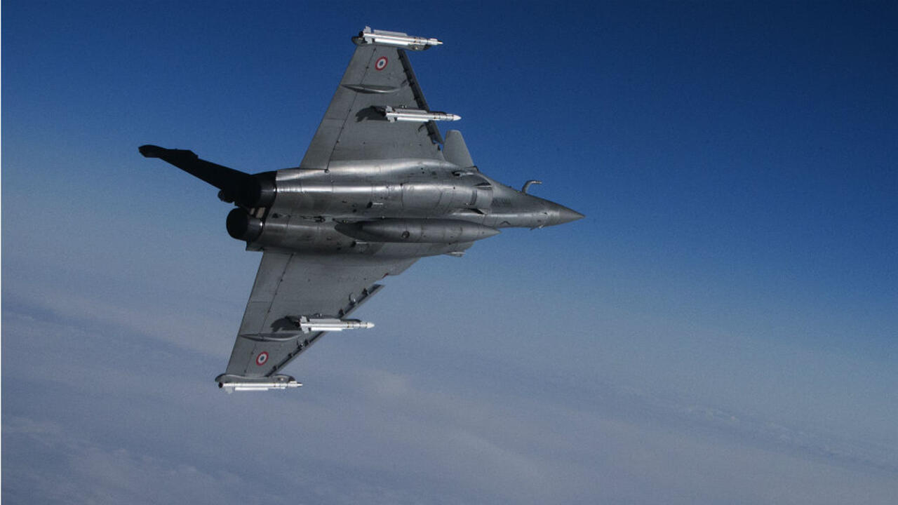 France begins recon flights over IS-held territory in Iraq