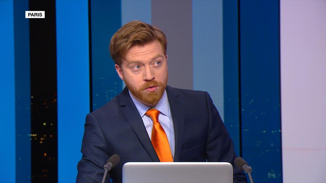 Femen stage mock hanging to protest Rouhani visit - MediaWatch