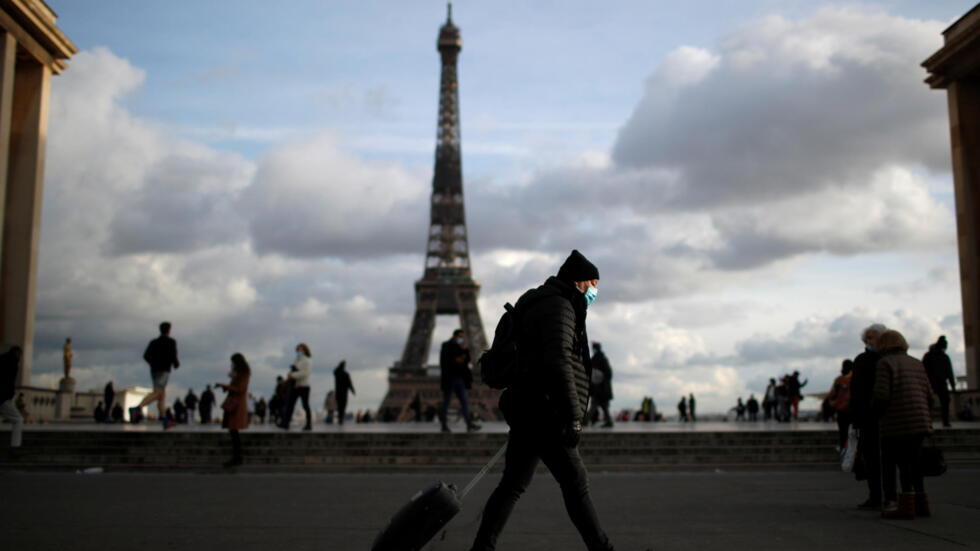 Top advisor warns France probably needs new lockdown as early as February