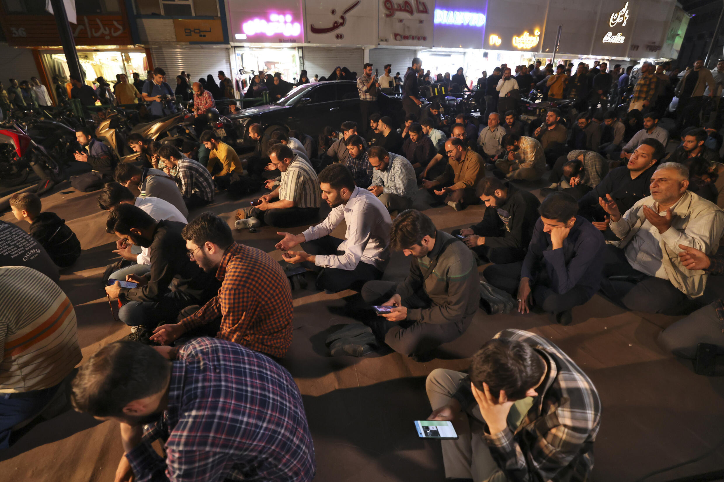 Prayers and concern in Iran as Raisi's helicopter remains missing