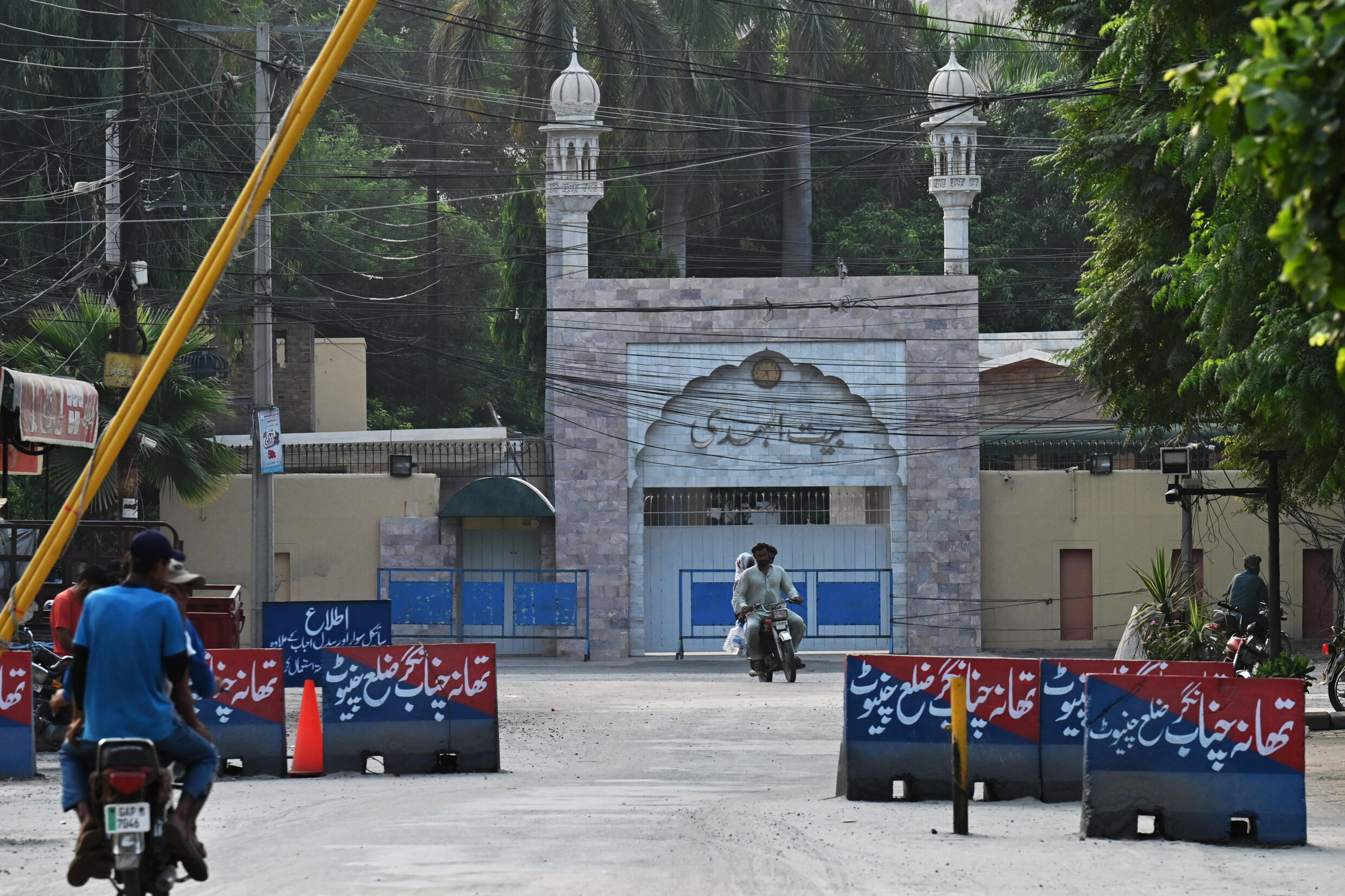 Ahmadis in Pakistan say intimidated ahead of Eid al-Adha feast