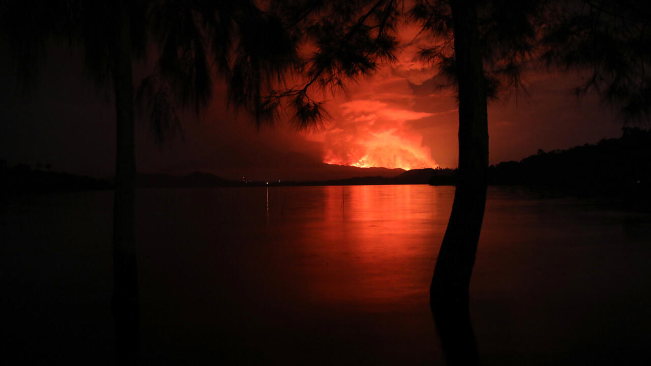 'Limnic eruption': DR Congo's volcano nightmare - France 24
