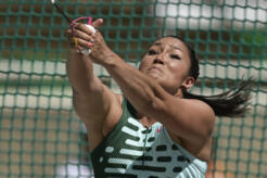 World gold would be 'huge' for Native Americans, says tearful Kassanavoid