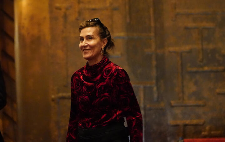 Met Opera opens season with tech-heavy 'Grounded'