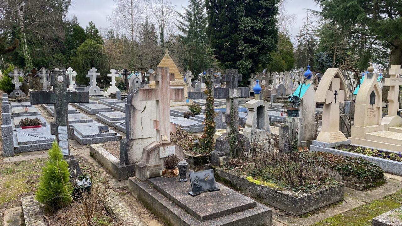 The Russian cemetery of Sainte-Geneviève-des-Bois, a heritage in danger ...