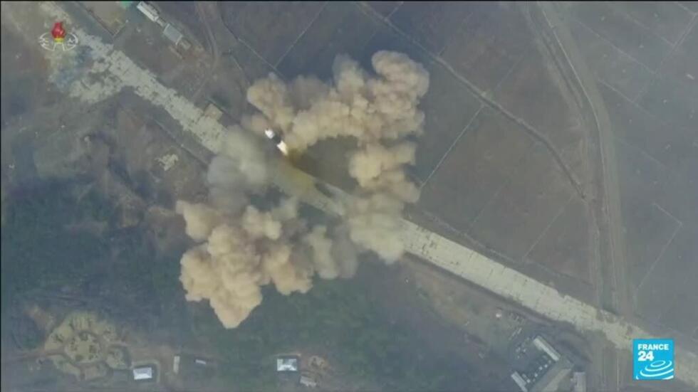 North Korea fires multiple ballistic missiles, possible ICBM - France 24