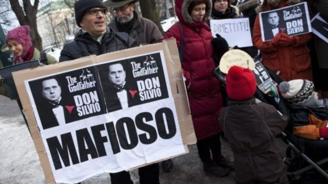 Berlusconi to attend all court hearings - France 24