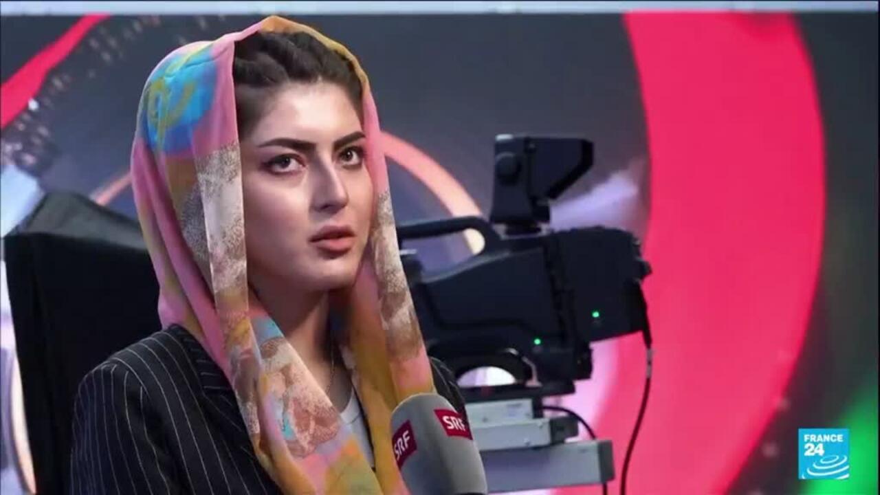 Réseaux sociaux, charia et diplomatie : les Taliban, vingt ans après