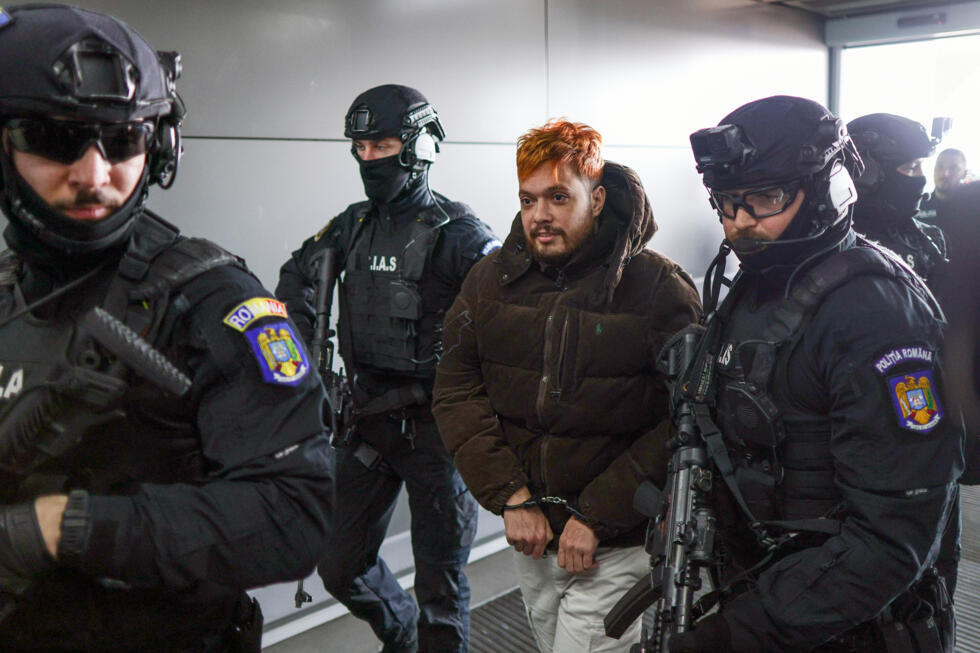 Police question dozens, including French rapper, over 'The Fly' drug baron's deadly escape ...