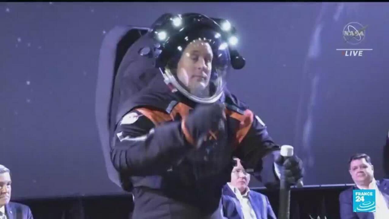 NASA unveils new spacesuit specially tailored for lunar wear - France 24