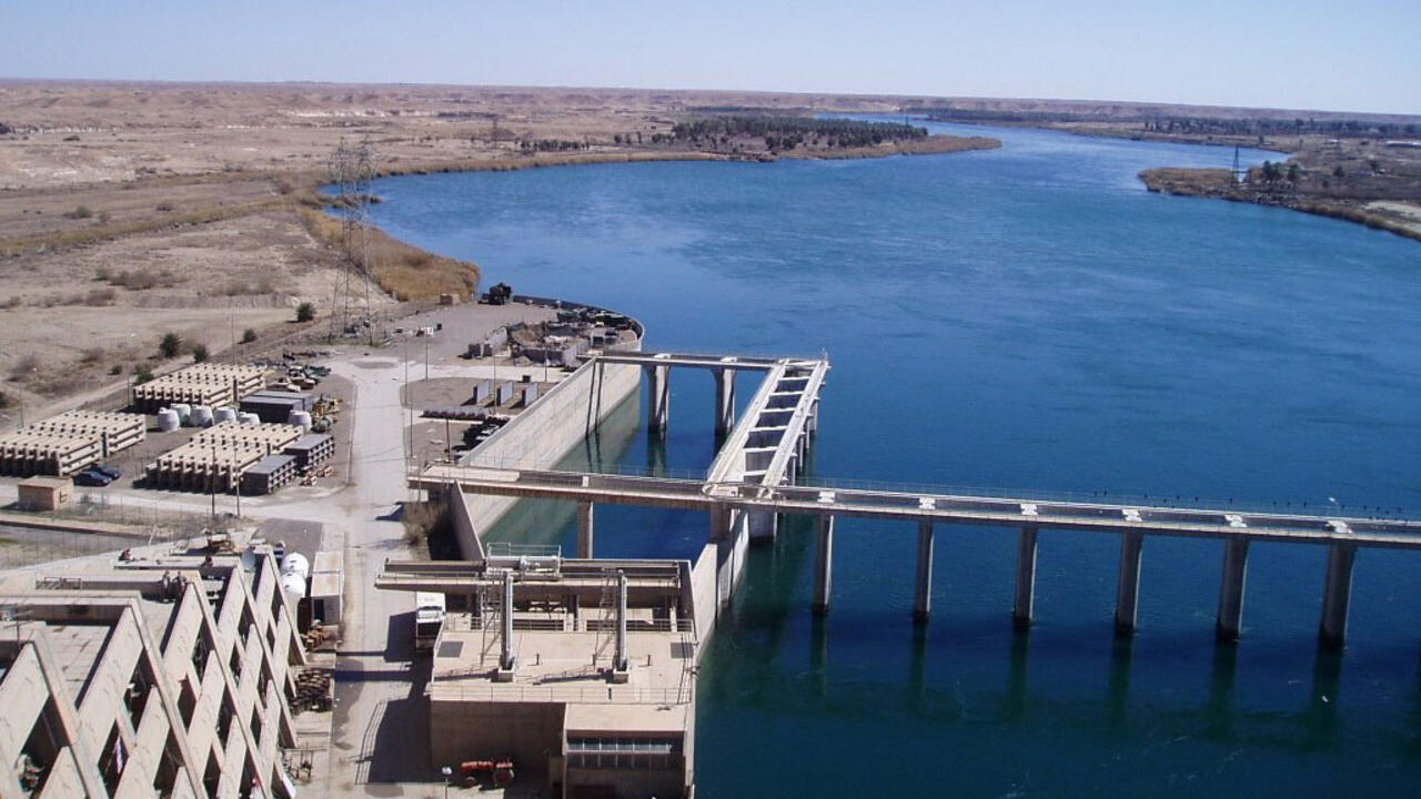 US airstrikes target IS militants near Iraq’s Haditha Dam