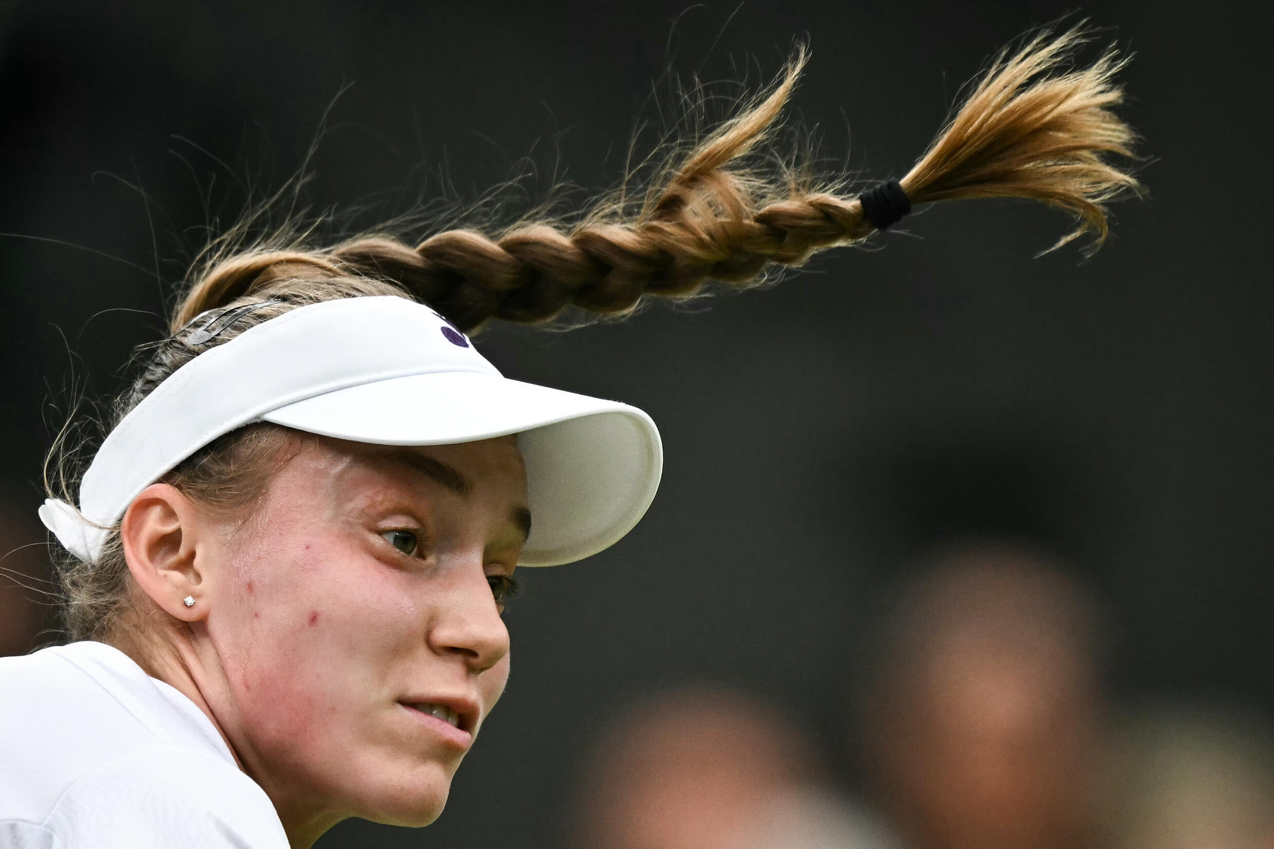 Djokovic faces De Minaur test as Rybakina eyes Wimbledon repeat