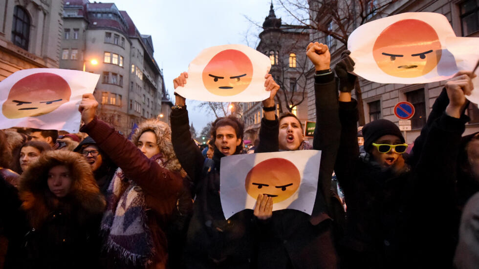 People are becoming angrier and more stressed, Gallup report says