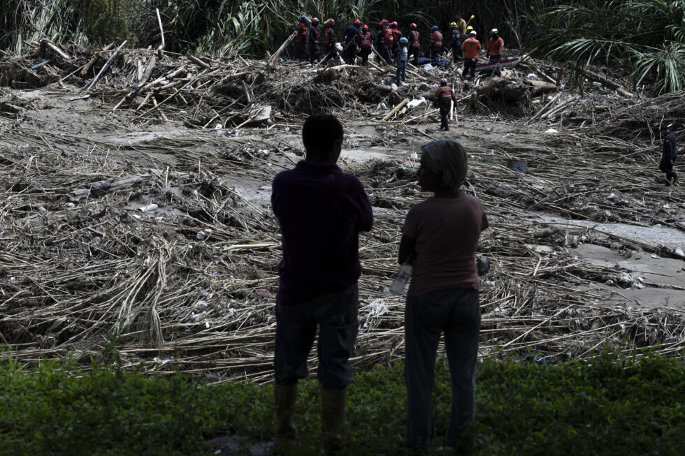Dozens still missing four days after Venezuela landslide