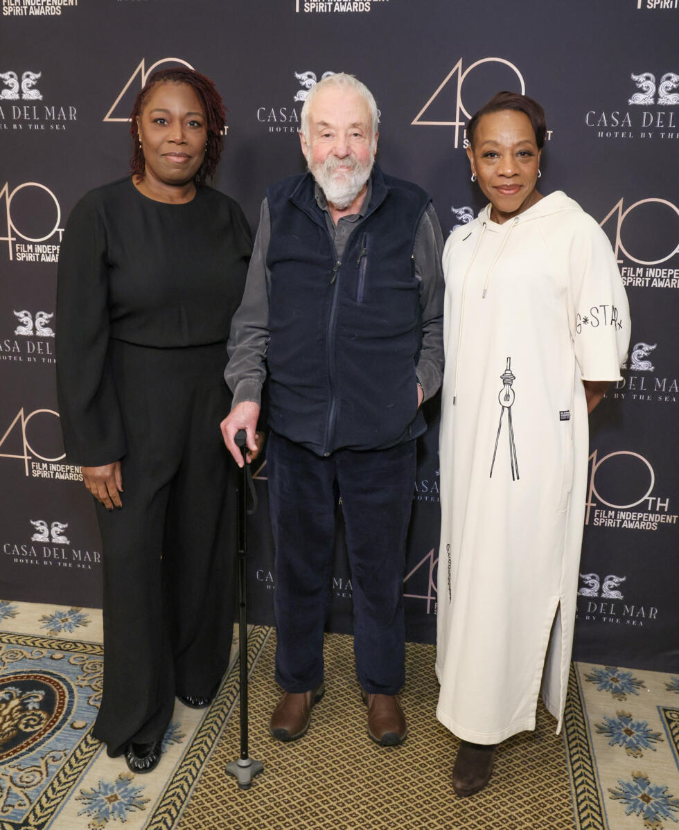 Mike Leigh et ses "Deux sœurs", trente ans après "Secrets et mensonges"