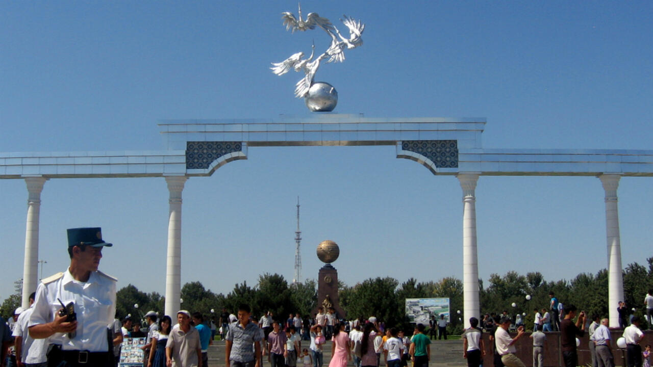 Why Uzbeks became a key fighting force for IS group - France 24