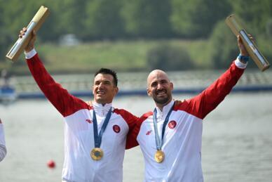 Croatia's Sinkovic brothers win third straight Olympic rowing gold