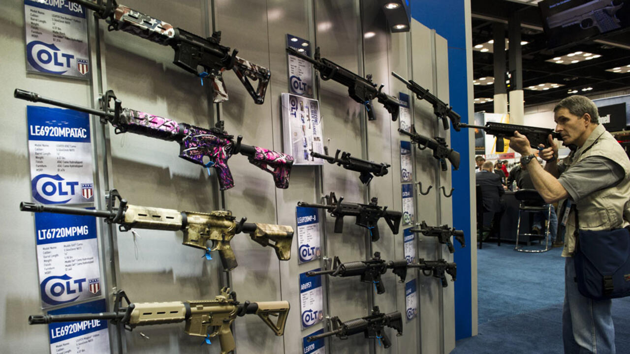 US Republicans court gun lobby at NRA convention