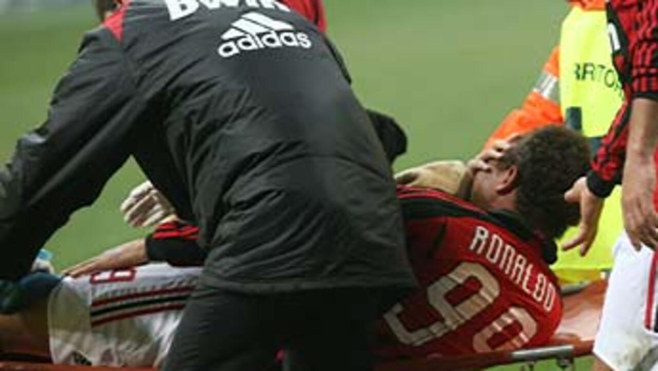 Injury cloud hangs over Ronaldo - France 24