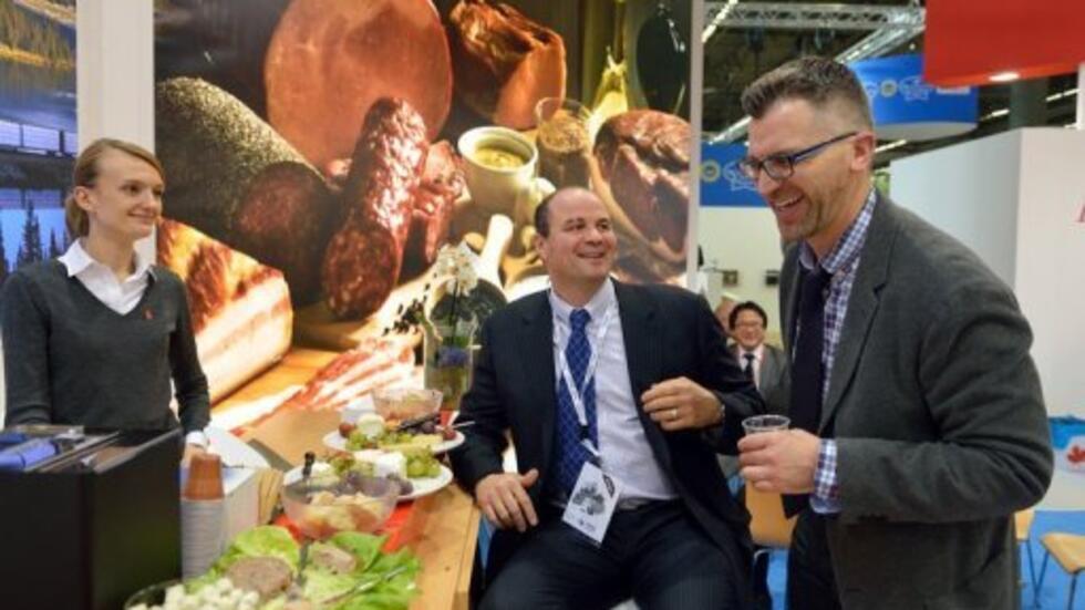 Paris food fair highlights gourmet innovations