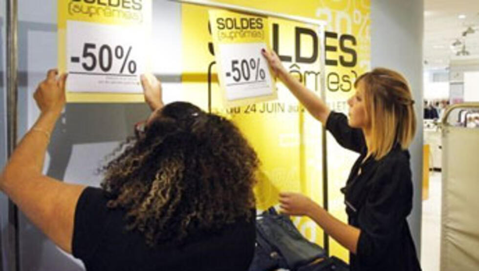 Summer sales kick off across France