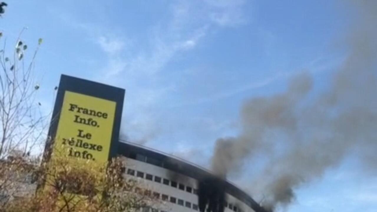 Fire forces French public radio off the air