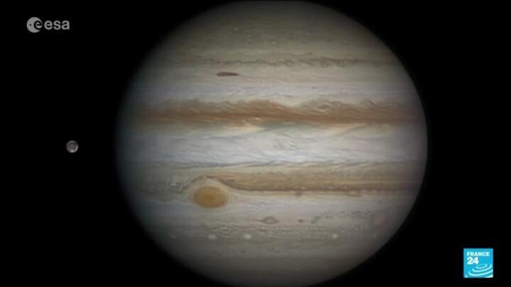 Europe's JUICE probe to head to Jupiter in search of signs of life ...