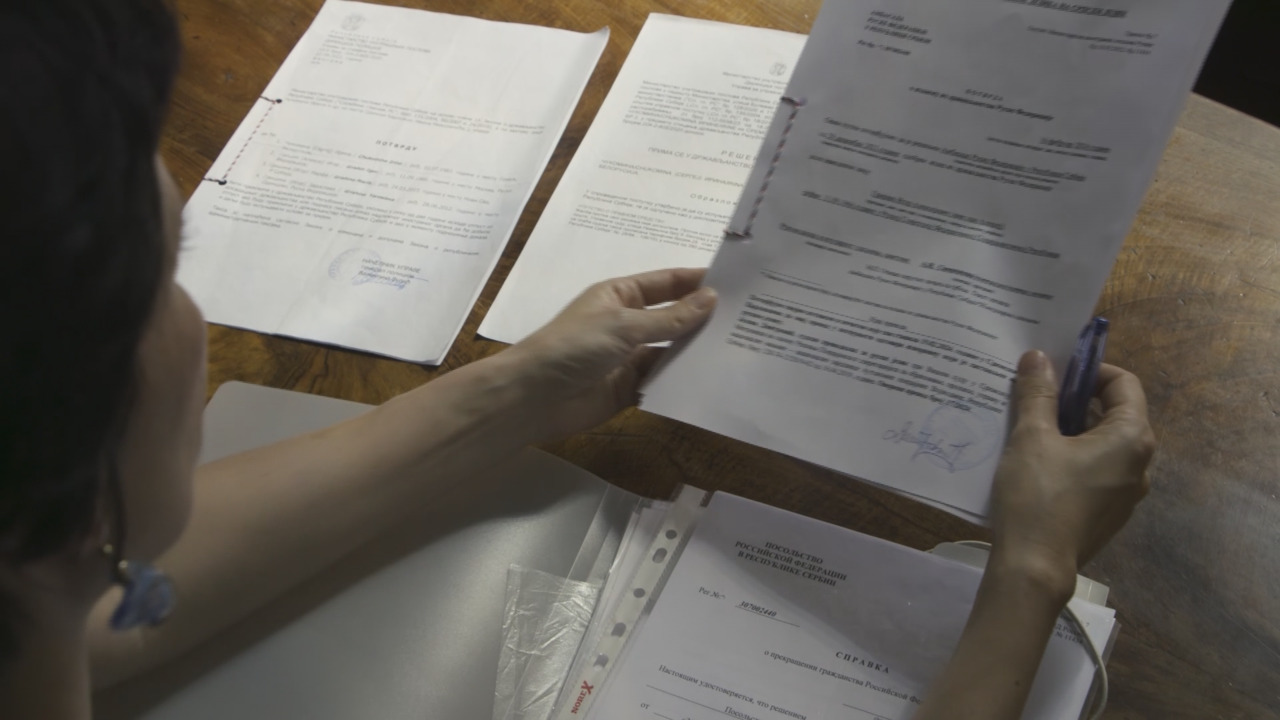 Russians and Belarusians trapped in administrative limbo in Serbia - Focus