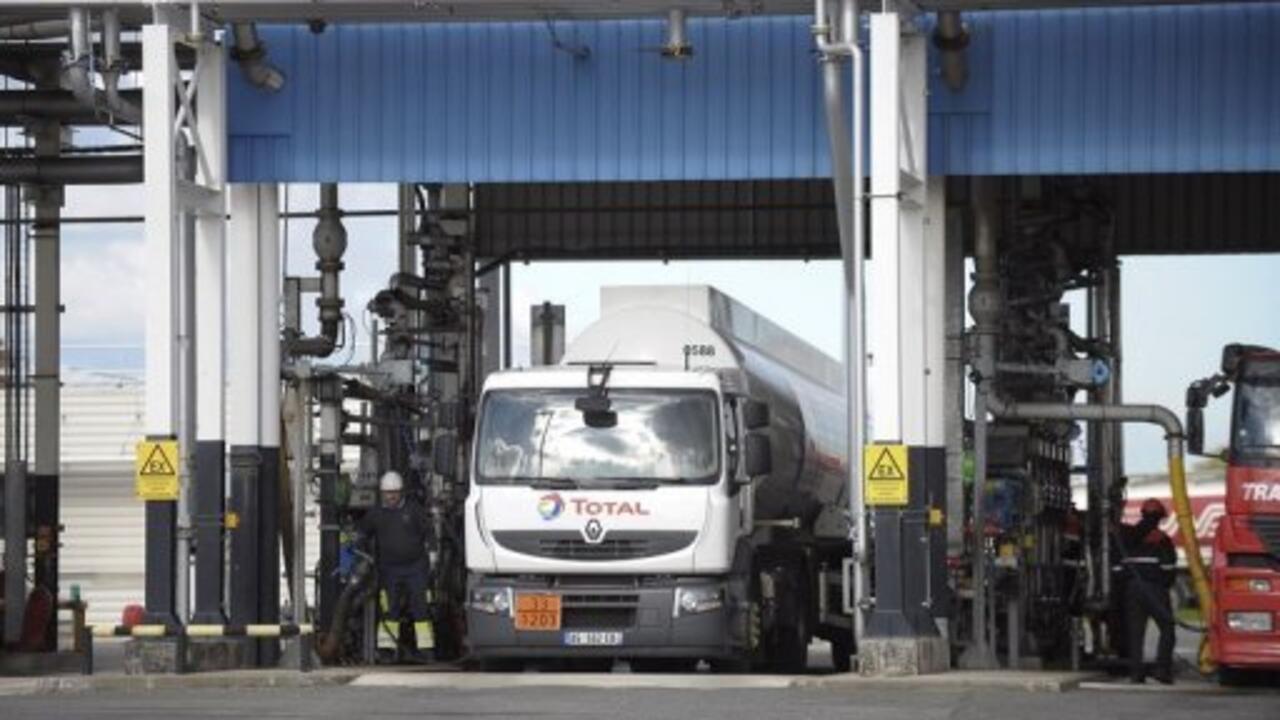 La distribution de carburant revient progressivement à la normale