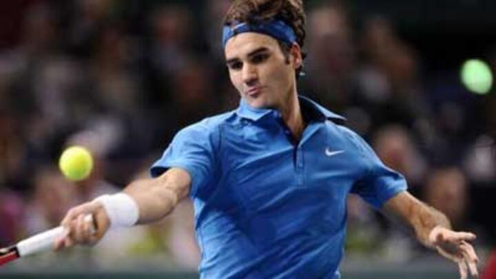 Federer s'impose face à Tsonga et remporte son premier Paris-Bercy