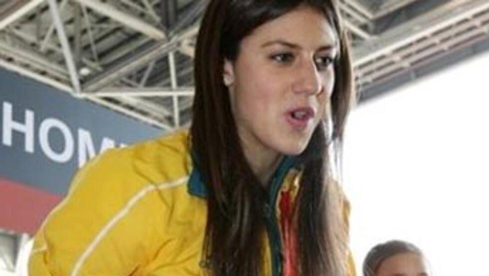 Three-time Olympic gold swimmer has pneumonia