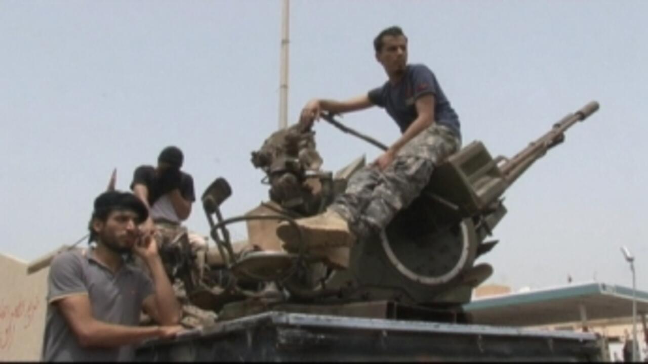 Libya militiamen step up pressure on government - Focus