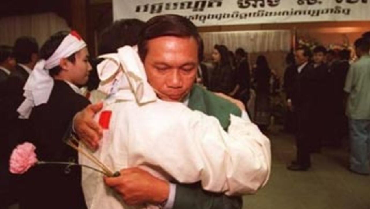 'Killing Fields' photojournalist dies